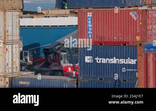 Mar 13, 2024 - Lisbon, Portugal: Close view and tracking shot of reach ...