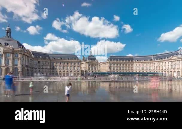 Place de la Bourse and Miroir deau hyperlapse in Bordeaux, France ...