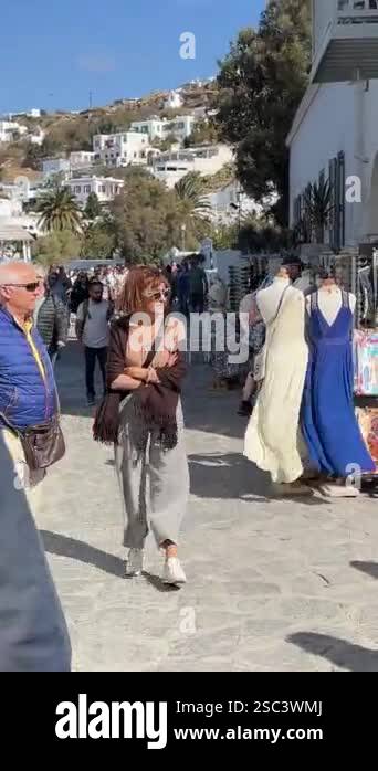 Old Town of Mykonos, Chora, whitewashed cubic houses, bright colors ...