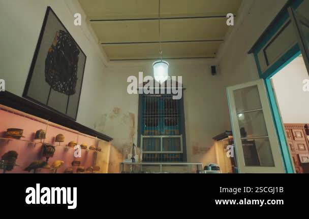 Hanging light display Stock Videos & Footage - HD and 4K Video Clips ...