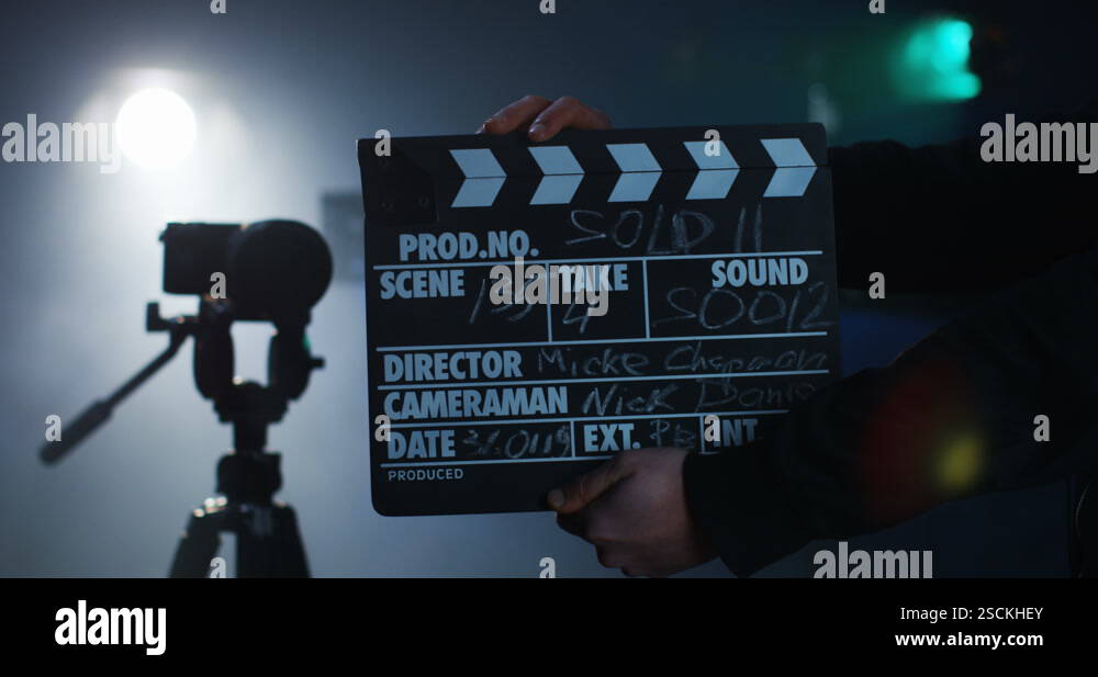 Movie camera roll Stock Videos & Footage - HD and 4K Video Clips - Alamy