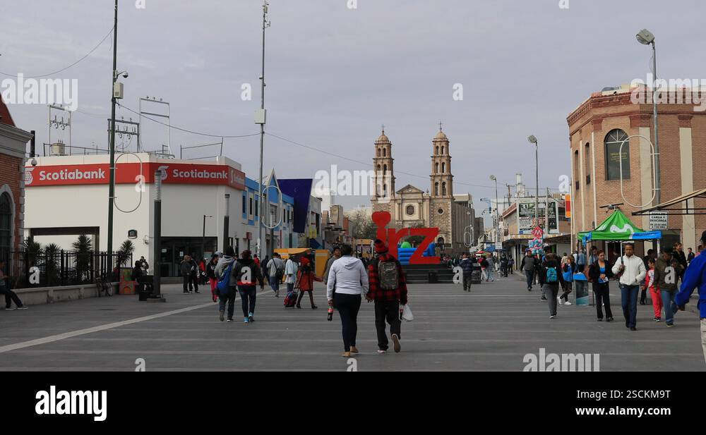 Ciudad Juarez city center Cathedral people 4K Stock Video Footage - Alamy