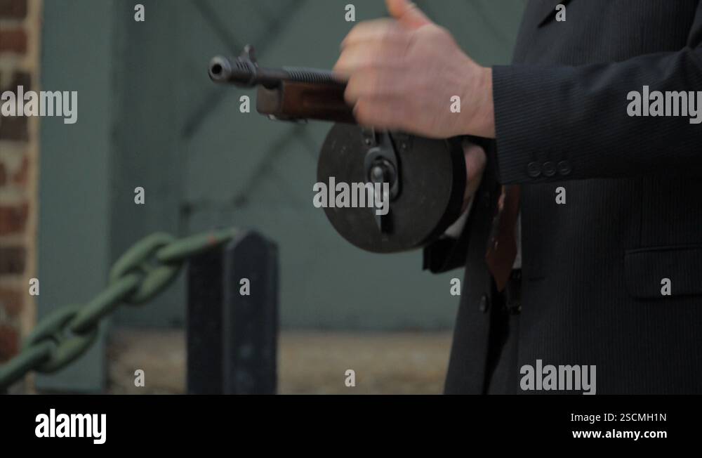 Gangster/Mobster fires Machine Gun - St Valentines Day Massacre ...