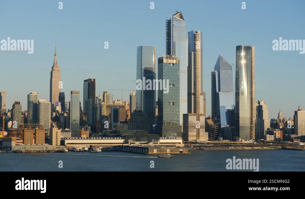 4K Hudson Yards Development Late Afternoon Stock Video Footage - Alamy