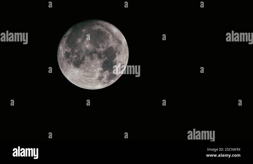 Real-time UHD shot of the moon Stock Video Footage - Alamy