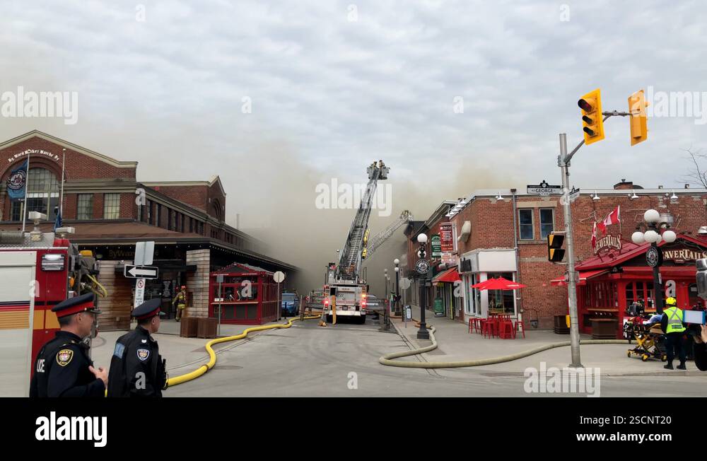 Four alarm building fire from street level - by ward market Ottawa ...