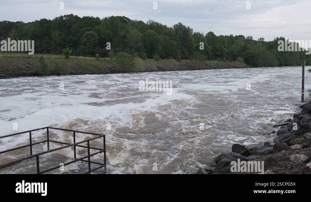 Jordan Lake Dam Spillway Walkway Stock Video Footage - Alamy