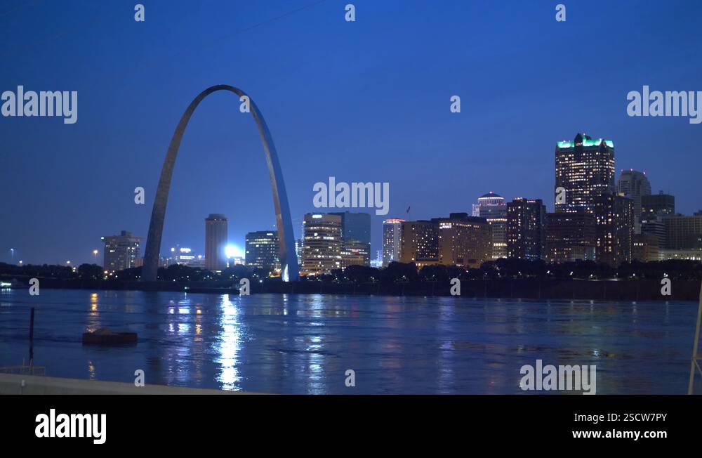Beautiful skyline of St Louis with Gateway Arch by night- SAINT LOUIS ...