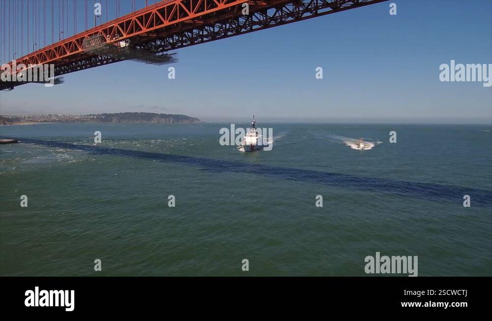 Coast Guard Cutter Bertholf approaching Golden Gate Bridge, San ...