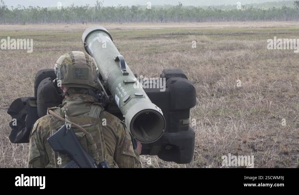 Soldier aiming RBS 70 man portable air defense system MANPADS Stock ...