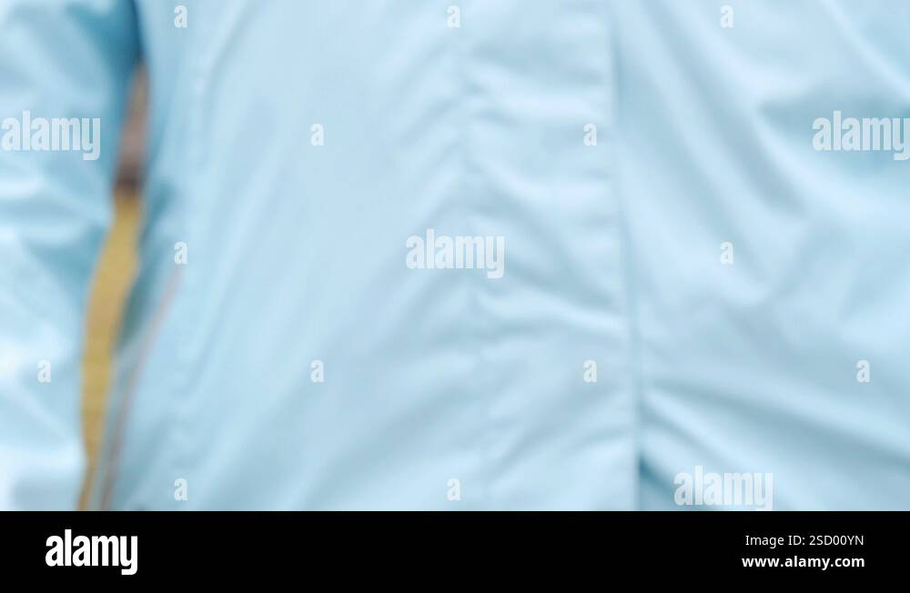 Demonstration of 2 different types of stick tips for nordic walking ...