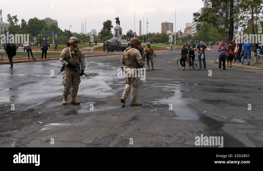 Soldiers and tanks at Santiago de Chile streets during latest riots in ...