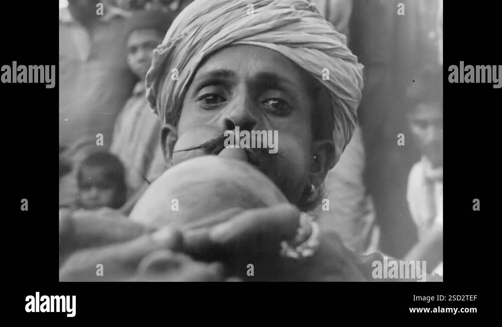Portrait Of Indian Snake Charmer Playing Pungi Hypnotizing A Cobra ...