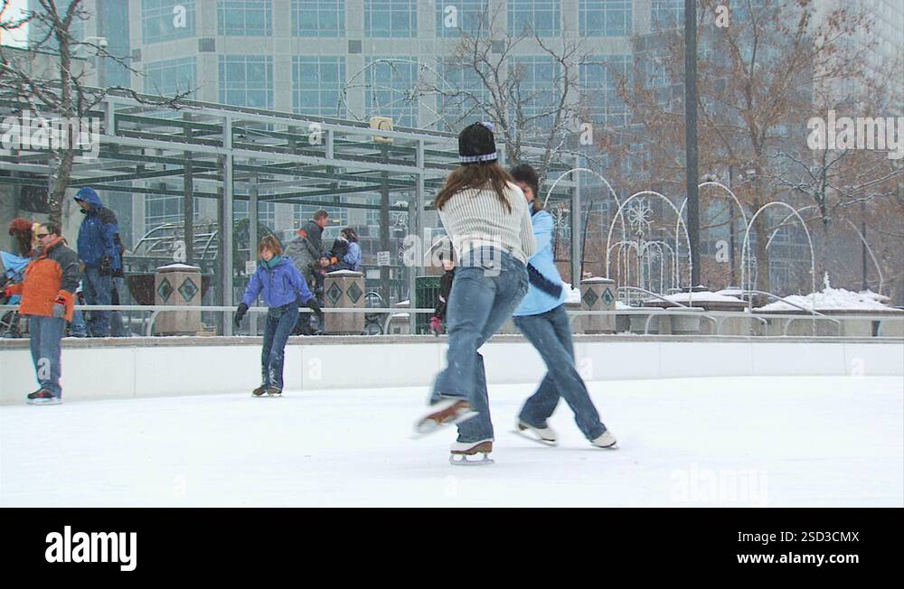 Ice skater falling Stock Videos & Footage - HD and 4K Video Clips - Alamy