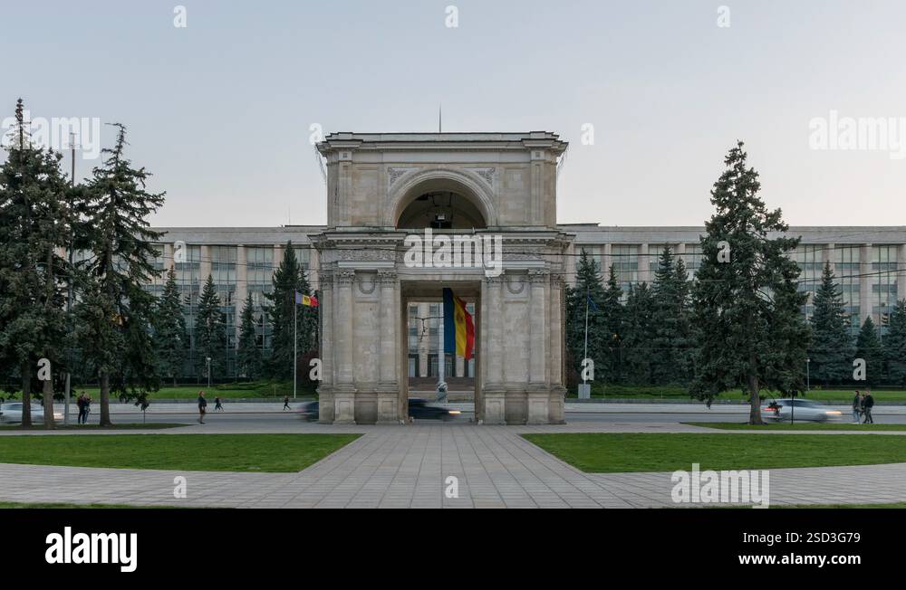 Zoom out: Chisinau Triumphal arch. Triumphal arch and Moldova ...