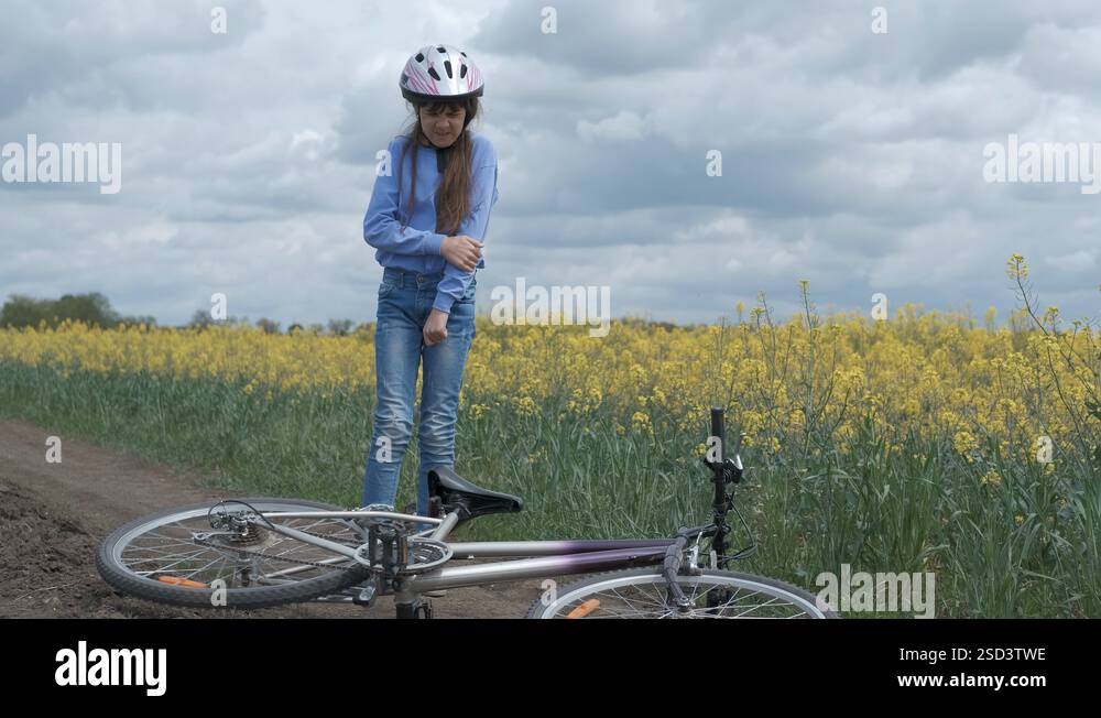 Road trauma Stock Videos & Footage - HD and 4K Video Clips - Alamy