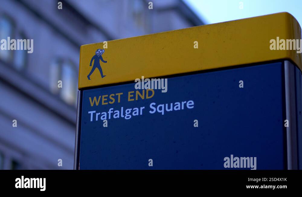 Trafalgar Square London sign - LONDON, ENGLAND - DECEMBER 10, 2019 ...