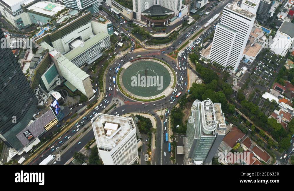 Bottleneck around the Hotel Indonesia roundabout Stock Video Footage ...