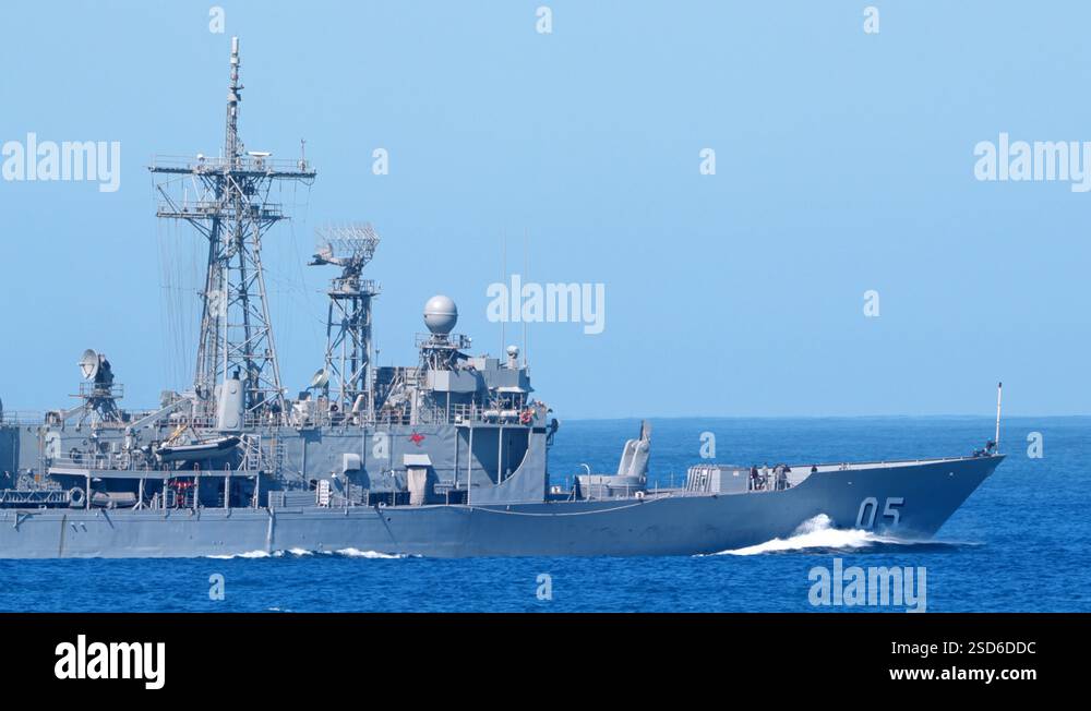 HMAS Melbourne (FFG 05) Adelaide-class guided-missile frigate Stock ...