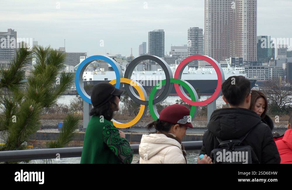 TOKYO, JAPAN : The five ring symbol of the Olympic Games at Odaiba ...