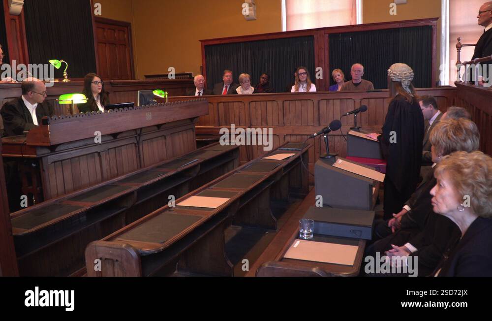 Female Barrister / Lawyer addressing the Jury in Courtroom. 4K Stock ...