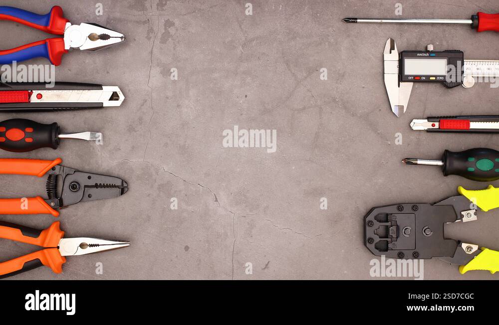 Construction tools move left and right on working table - DIY stop ...