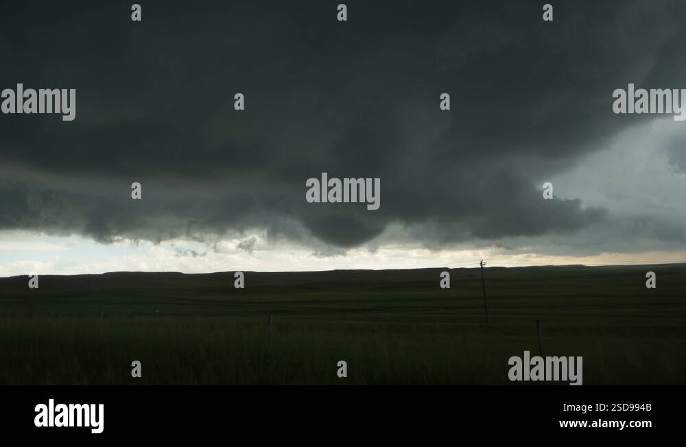 Cone tornado Stock Videos & Footage - HD and 4K Video Clips - Alamy