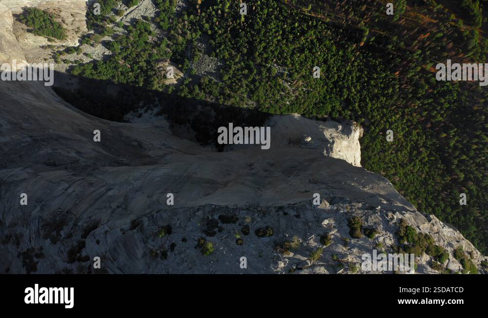 Breathtaking view from the edge of the top of El Capitan Mount ...