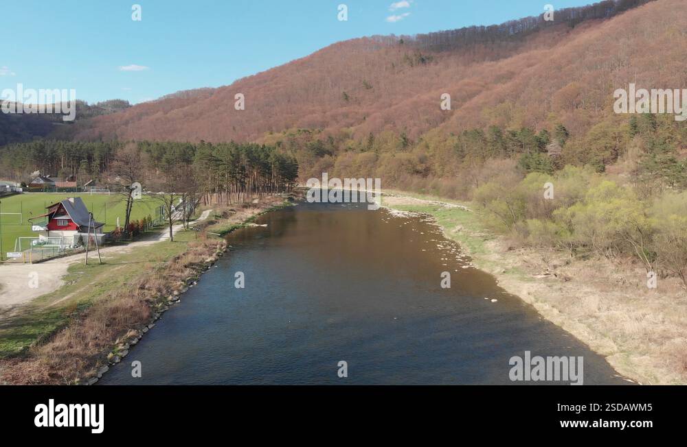 Poprad River in Beskidy Mountains in spring. Village Rytro, Poland ...