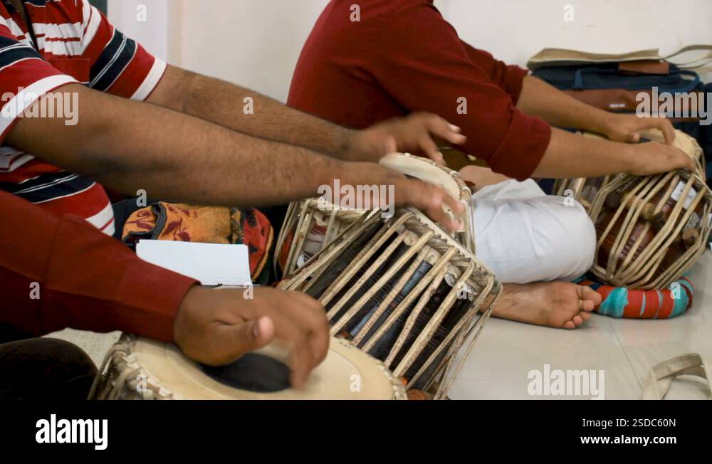 Tabla play Stock Videos & Footage - HD and 4K Video Clips - Alamy