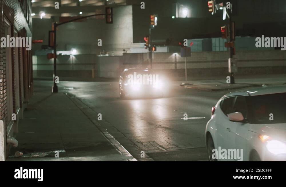 Carspullinguptoredlightdowntown Stock Videos & Footage - HD and 4K ...