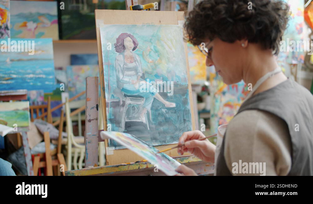 Woman model painting Stock Videos & Footage - HD and 4K Video Clips - Alamy