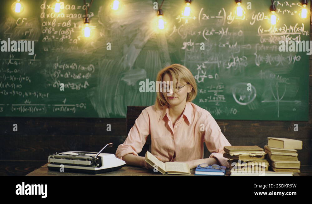 Sleeping books Stock Videos & Footage - HD and 4K Video Clips - Alamy