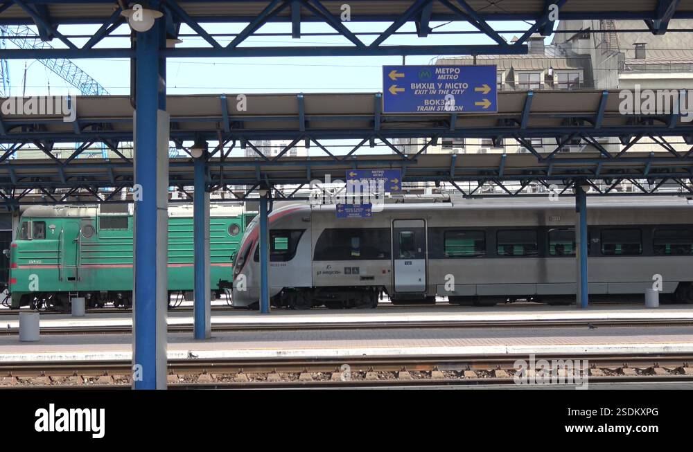 Inter terminal passenger train Stock Videos & Footage - HD and 4K Video ...