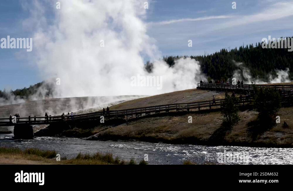 Geothermal features Stock Videos & Footage - HD and 4K Video Clips - Alamy