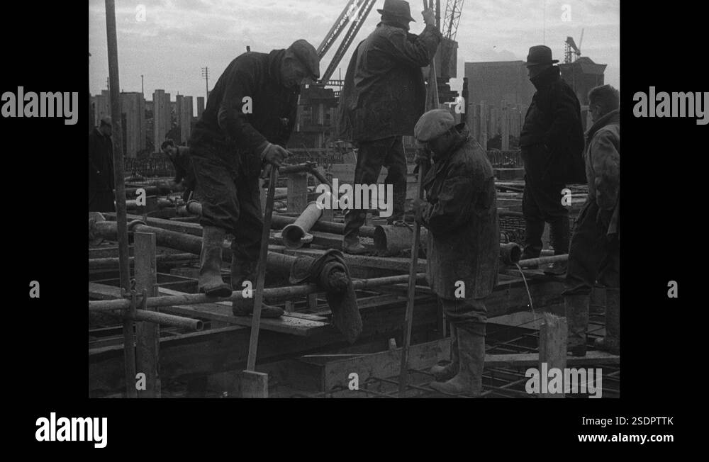 Post War Civil Engineering, workers punning concrete on site, UK 1950s ...