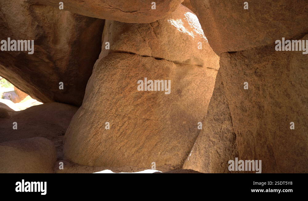 Joshua Tree National Park Chasm Of Doom Boulders Hidden Valley Mojave ...