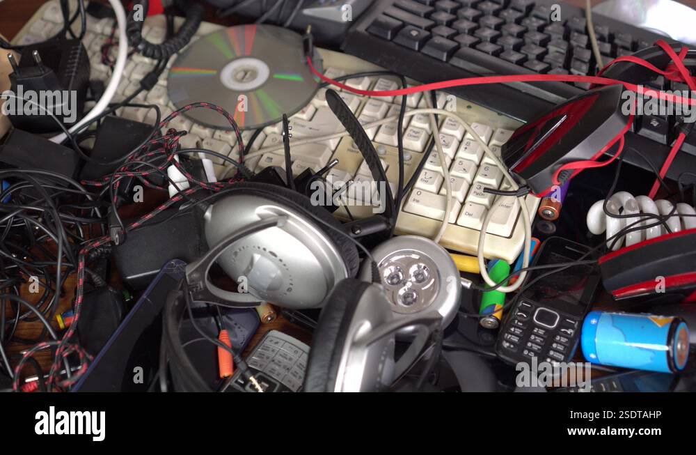 E-waste, Used electronics, Electronic scrap components. E-waste ...