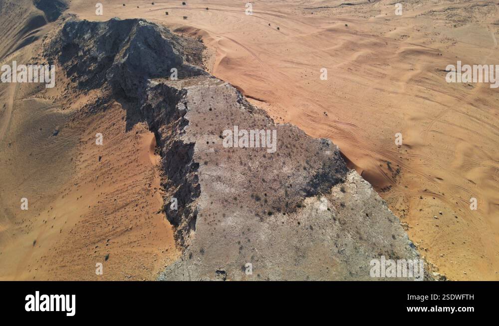 Fossil Rock in the Sharjah desert of the United Arab Emirates Stock ...