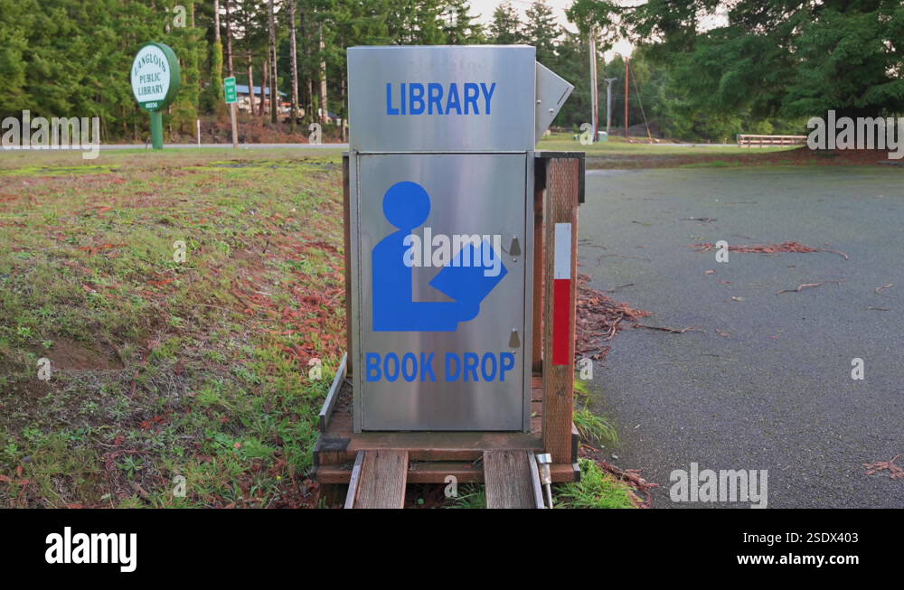 Roadside library Stock Videos & Footage - HD and 4K Video Clips - Alamy