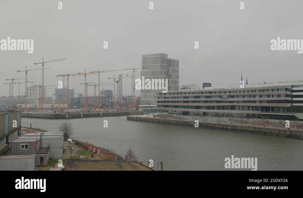 construction site of the Burstah-Ensemble by Commerz Real near the ...