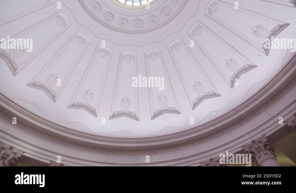 Manhattan city hall Stock Videos & Footage - HD and 4K Video Clips - Alamy