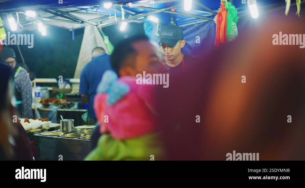 Food Vendors at The Golden Hills Night Market in Cameron Highlands ...