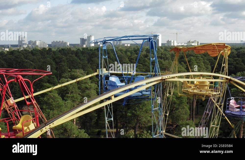 Flight Over The Ferris Wheel. Ferris wheel at park Stock Video Footage ...