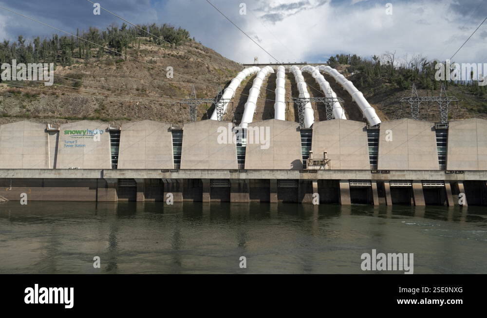 Talbingo dam Stock Videos & Footage - HD and 4K Video Clips - Alamy