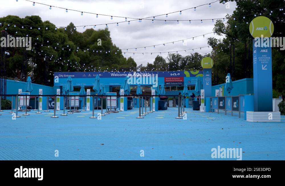 The open 2021 Stock Videos & Footage - HD and 4K Video Clips - Alamy