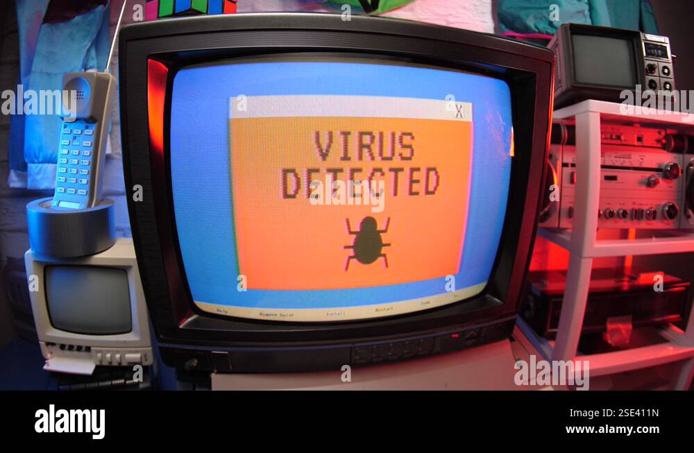 Old Vintage Computer Virus Detected Message Stock Video Footage - Alamy