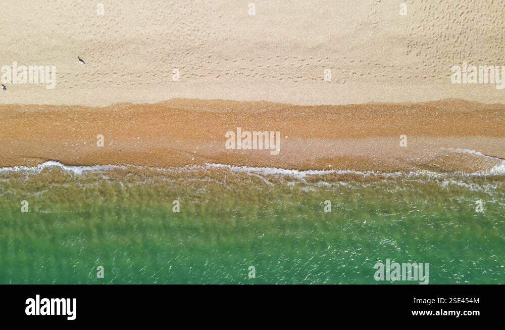 Top down Chesil beach waves, Weymouth Stock Video Footage - Alamy