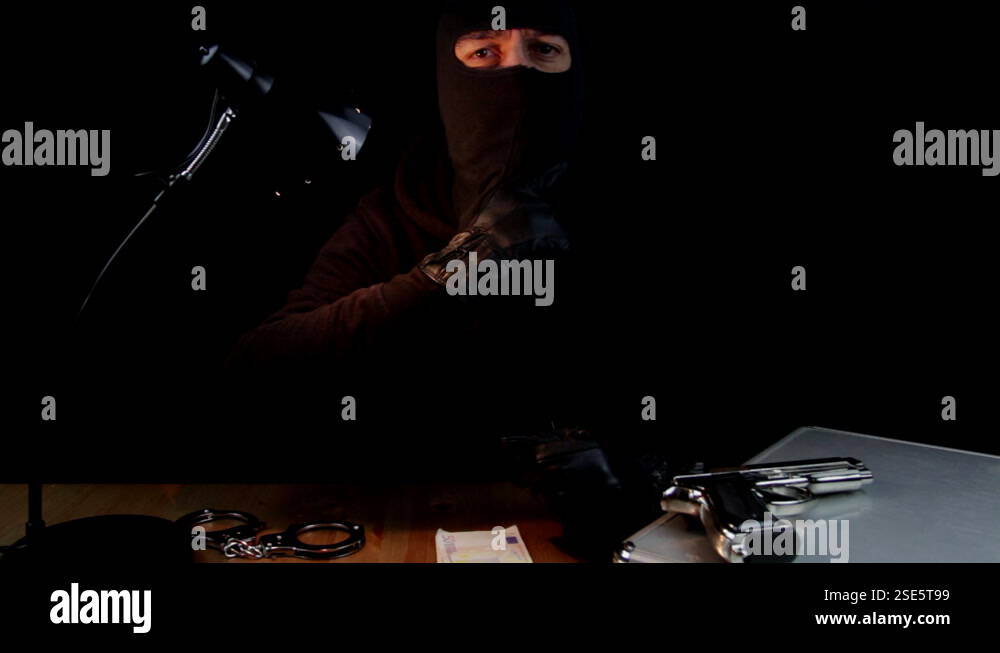 Mafia man cut Stock Videos & Footage - HD and 4K Video Clips - Alamy