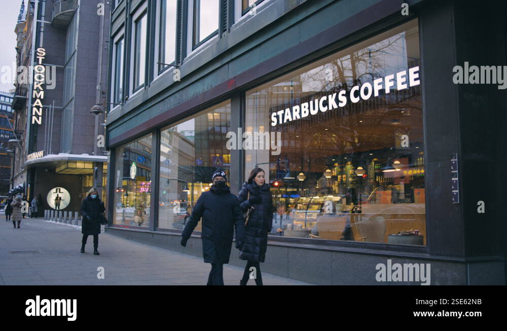 Starbucks signs Stock Videos & Footage - HD and 4K Video Clips - Alamy